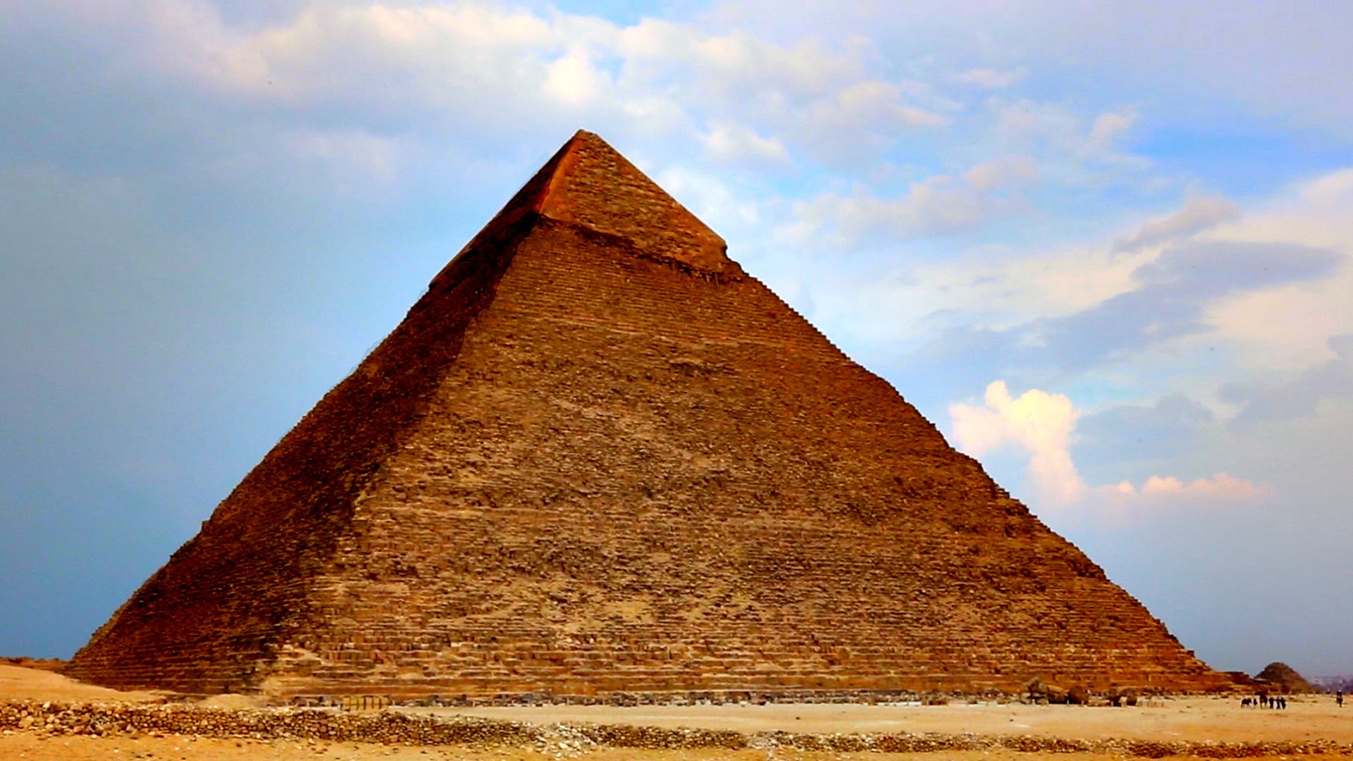 Aesthetic Exploration: The Egyptian pyramids – Aesthetics of Design