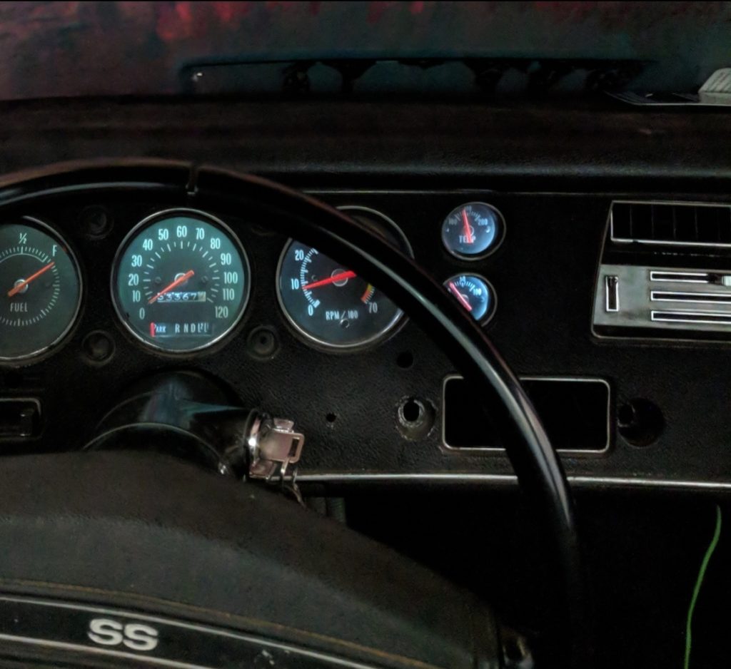 Car Radio CDR – Aesthetics of Design