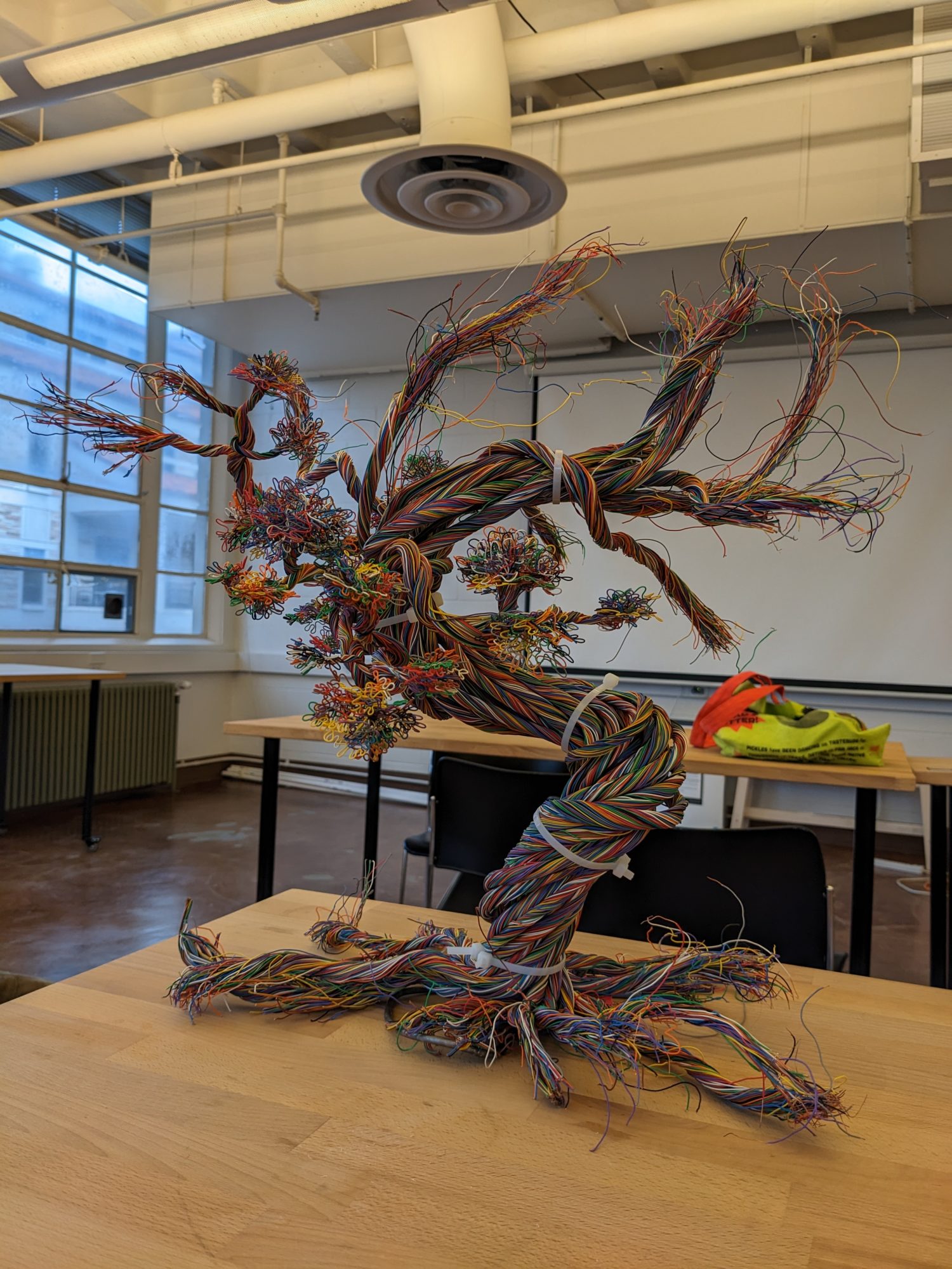 Twisted Wire Bonsai Tree – Aesthetics of Design