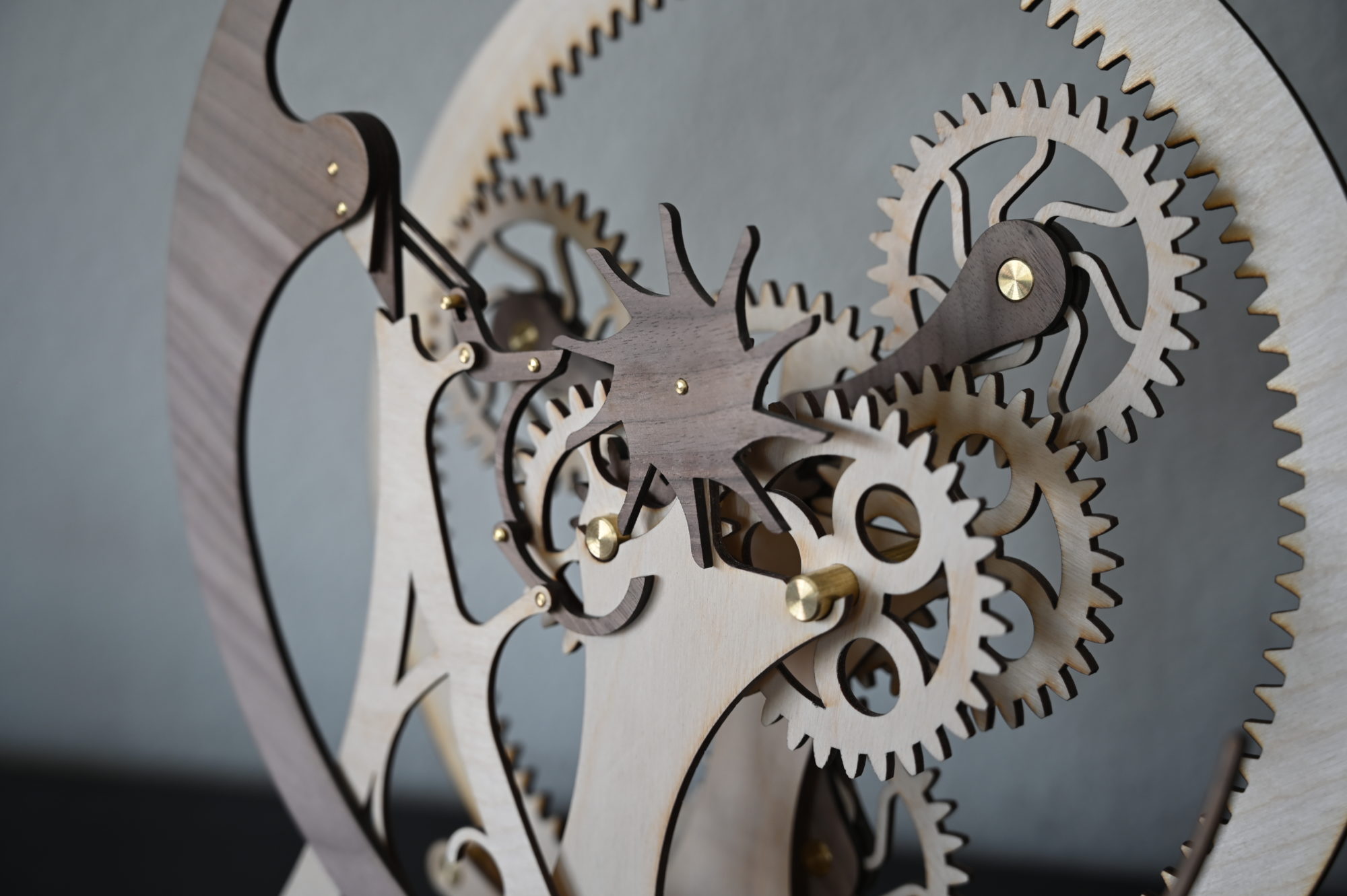 Wooden Escapement: How it was made – Aesthetics of Design