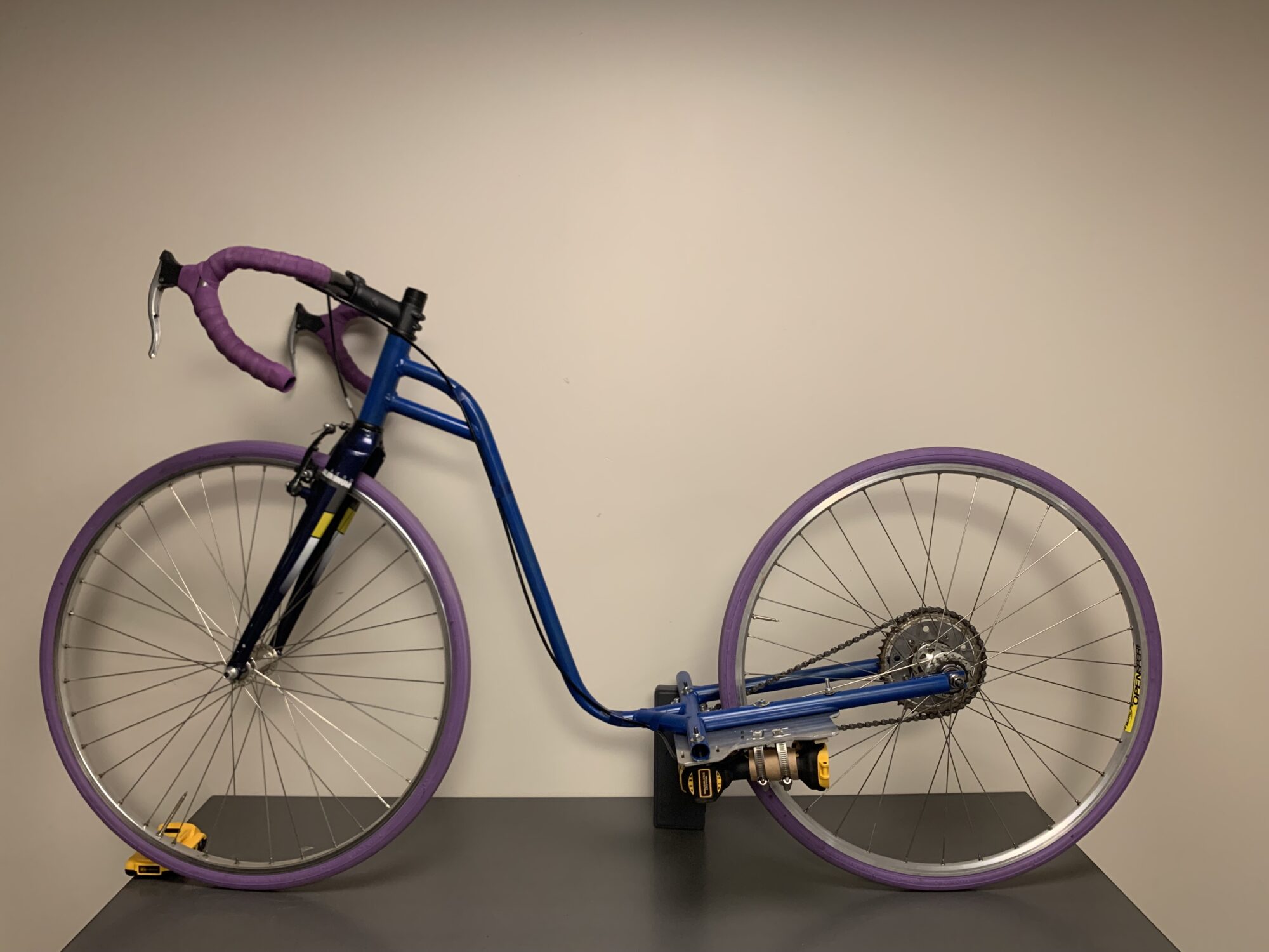 Chain Clock – Aesthetics of Design