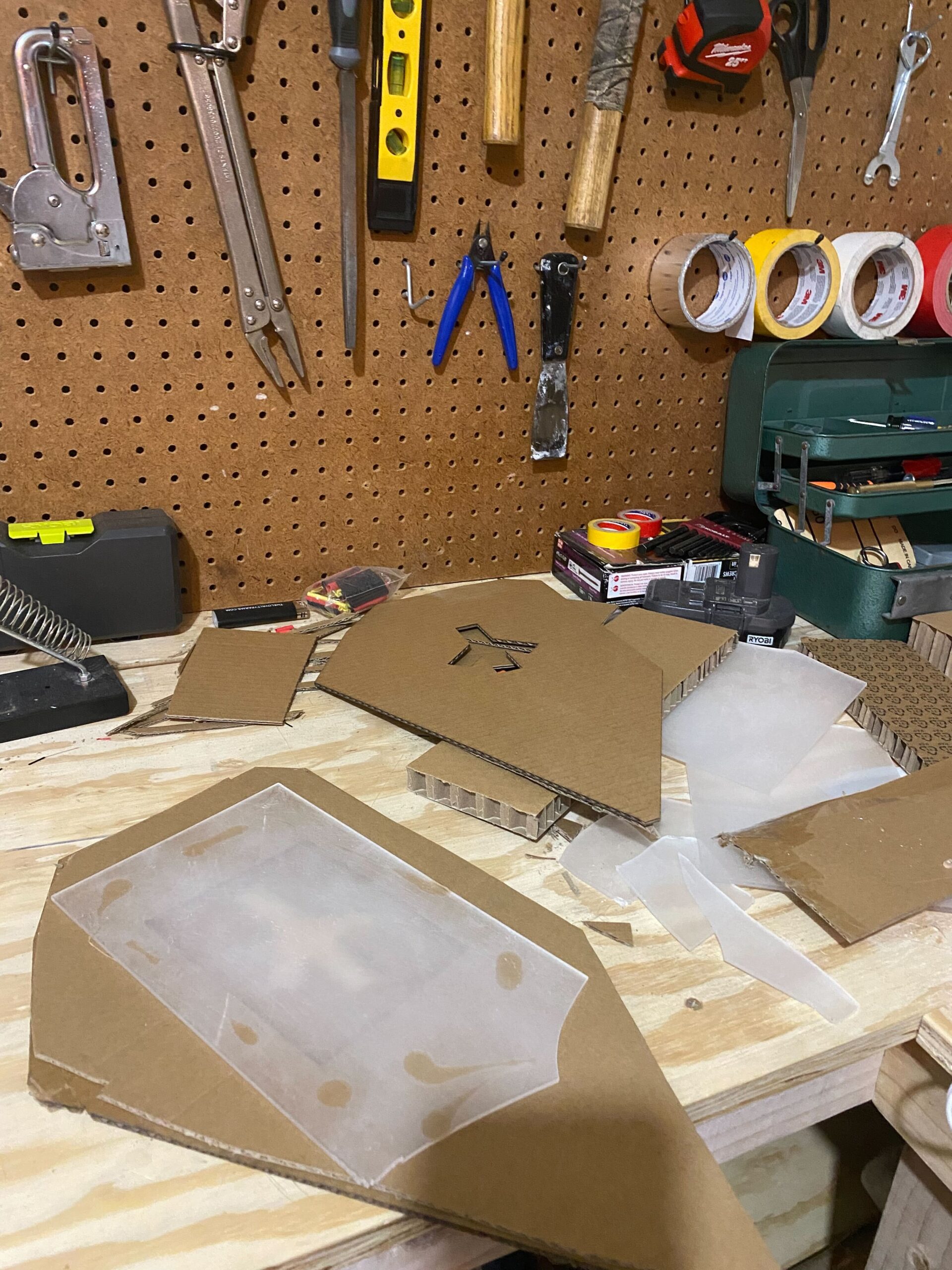 Afrofuturism Mask – Aesthetics of Design